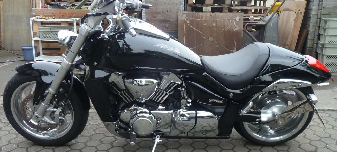 Suzuki VZR 1800 Felgenverbeiterung in 10,00 X 18 von Georg Deget